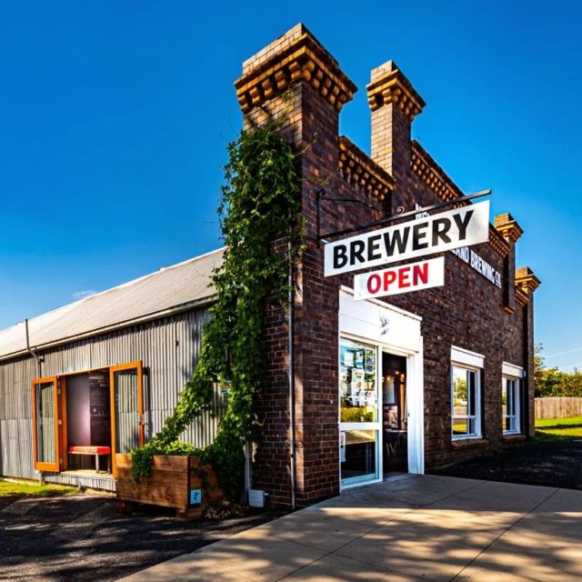 Contact - New England Brewing